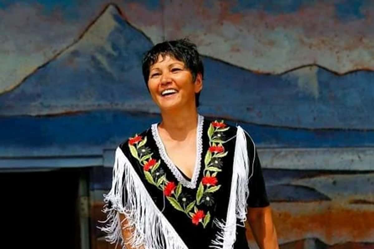 Beverly Lambert teaches Métis jigging lessons and self-esteem